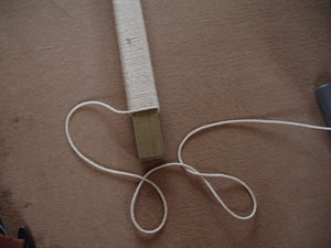 How to Make a Cat Scratching Post - Siamese Cats and Kittens