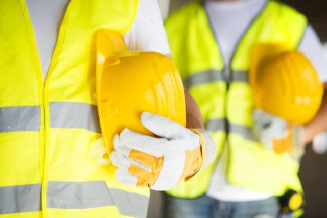 The Role of NVQs in Obtaining a CSCS Card - Training Courses 4 U